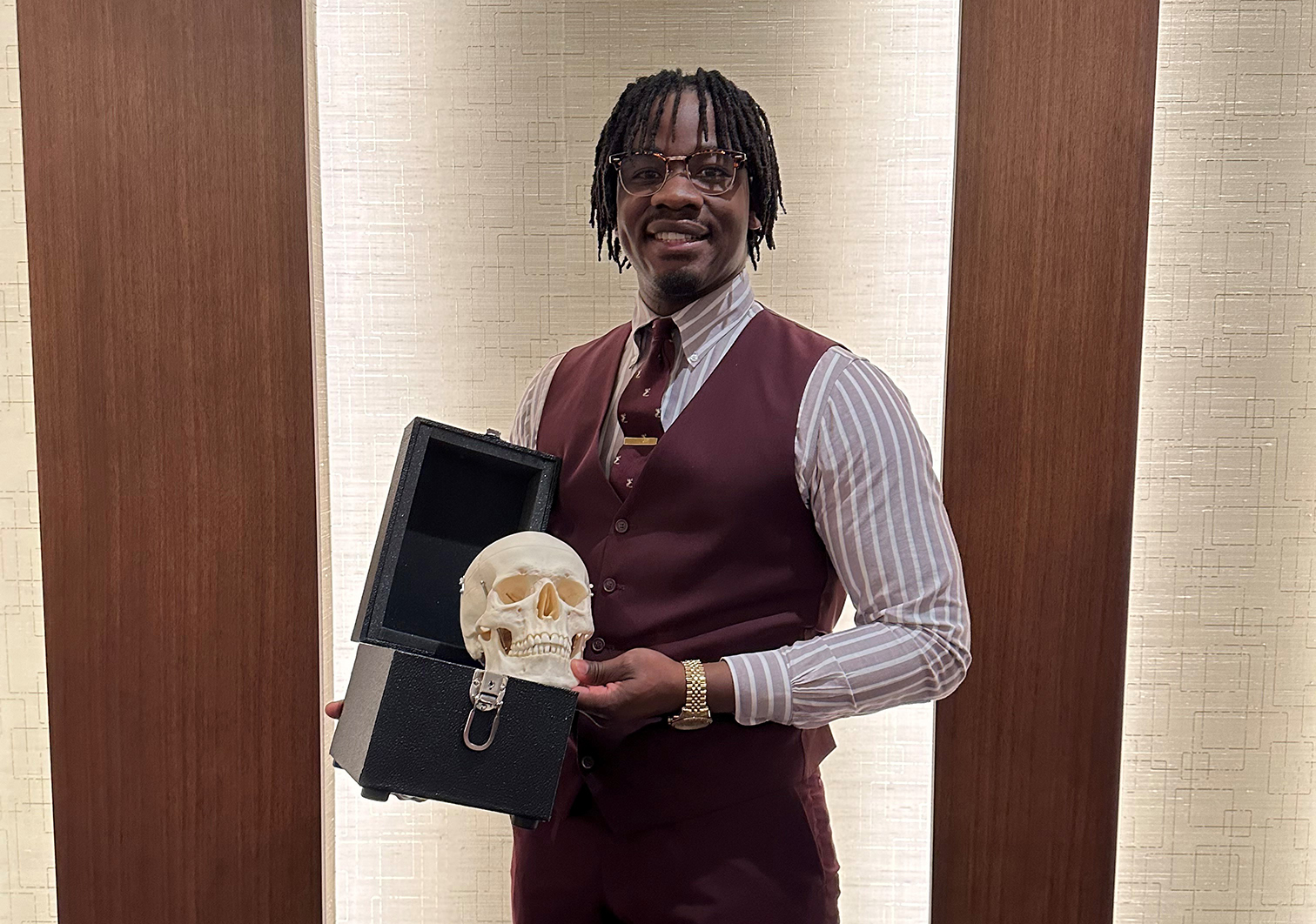 Mayo Clinic recognizes future Southwell Surgeon with Academic Award ...